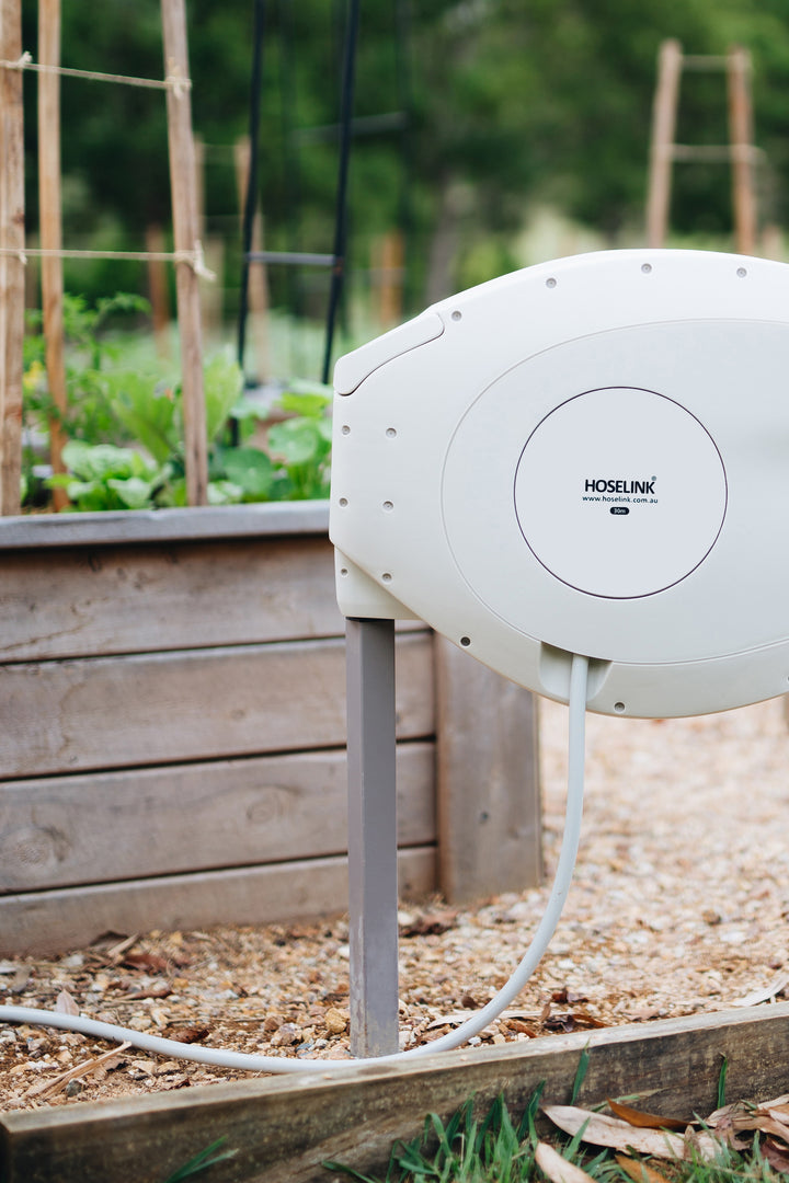 Retractable Garden Hose Reel | Hoselink – Hoselink USA