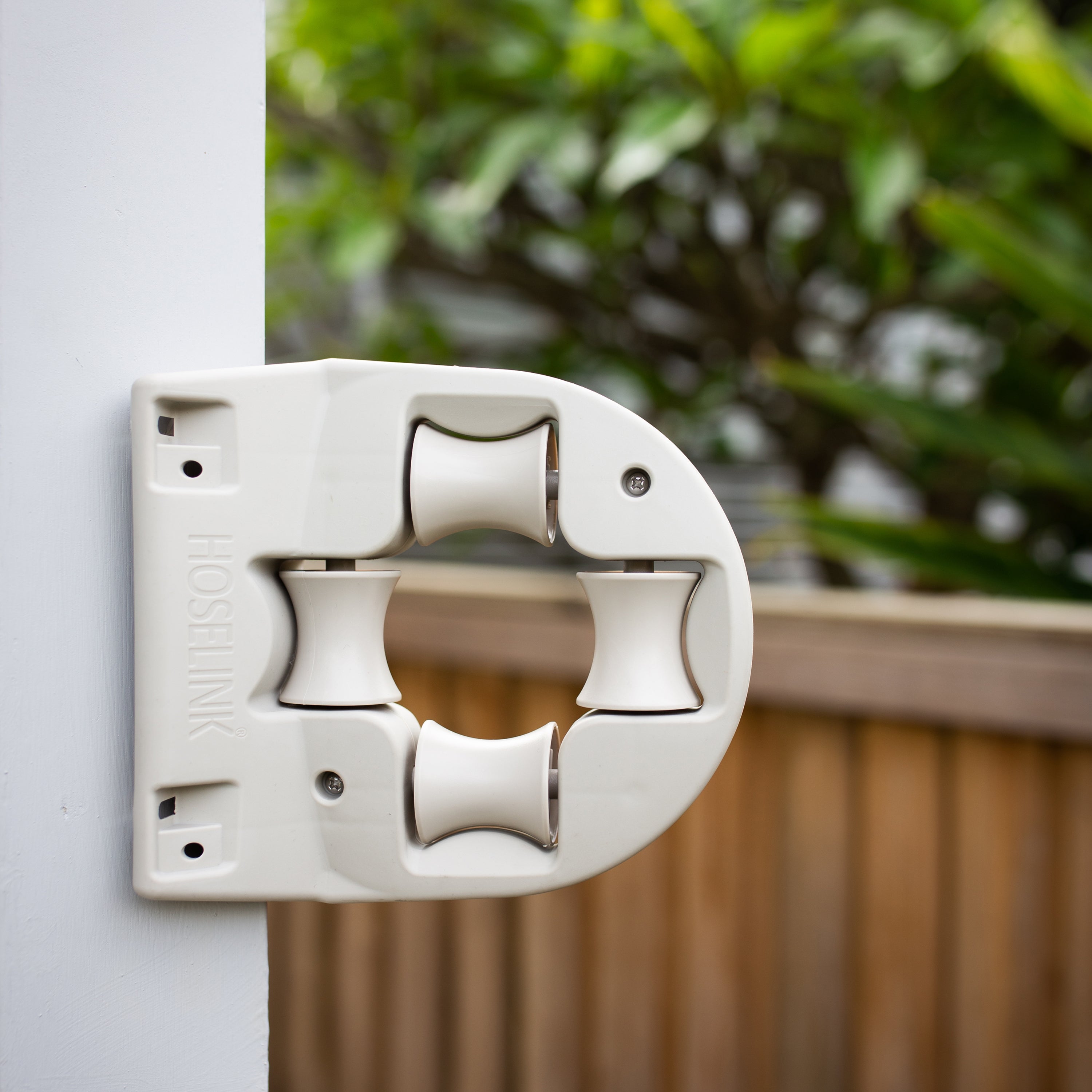 Wall Mount Hose Guide - Beige – Hoselink USA